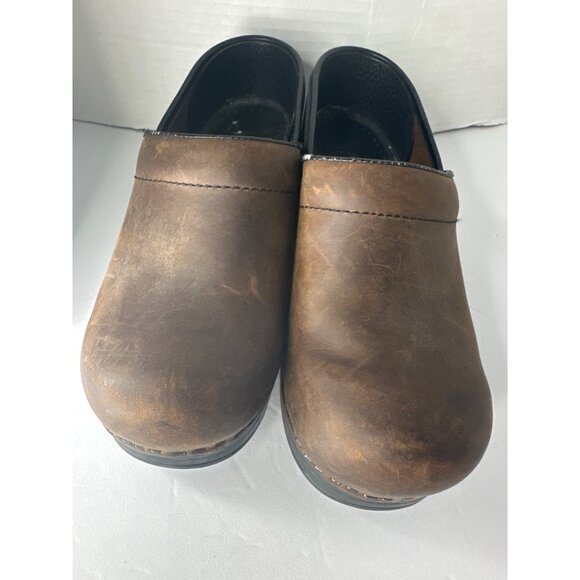Dansko | Shoes | Dansko Womens Size 37 Us 65 Brown Leather Clogs ...